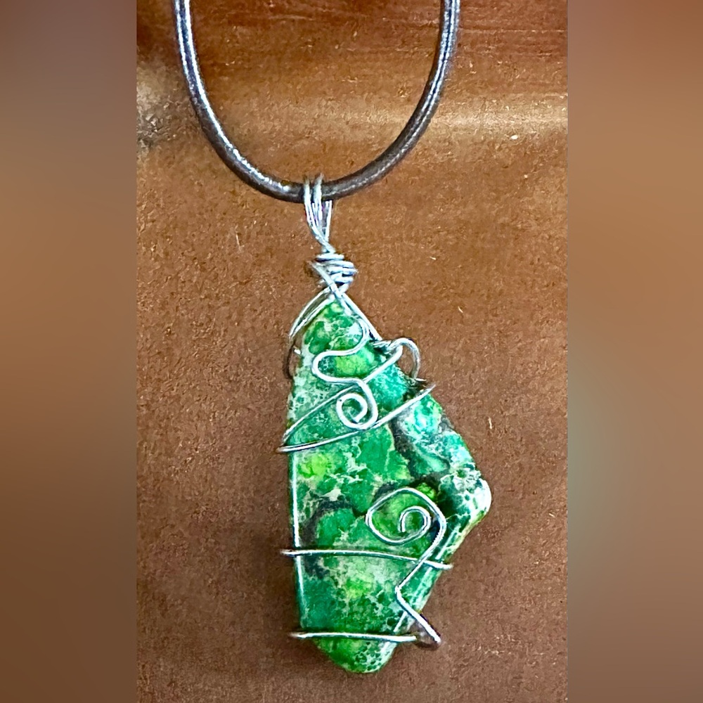 Gorgeous Artisan Green Turquoise Wire Wrapped Pendant… - Gem